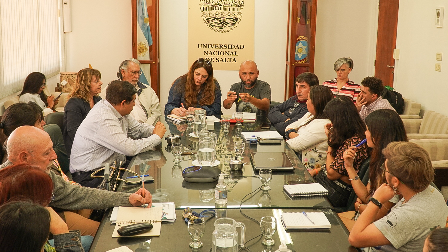 La UNSa constituyó la Mesa en Defensa de la Universidad Pública - Universidad Nacional de Salta