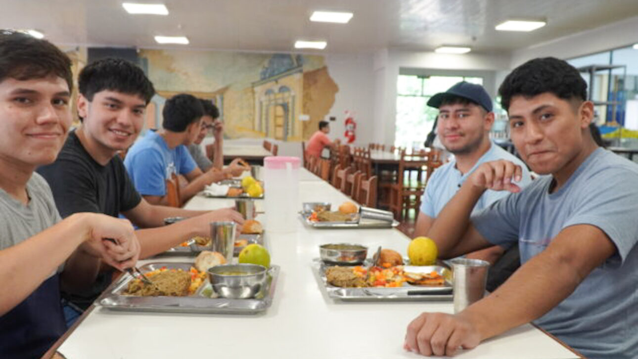 La UNSa reabrió el Comedor Universitario con antelación para acompañar ...
